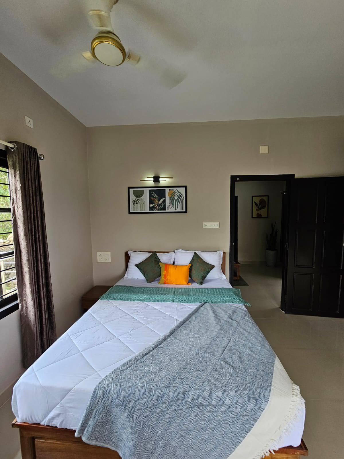 Deluxe Room – Lilac Hills