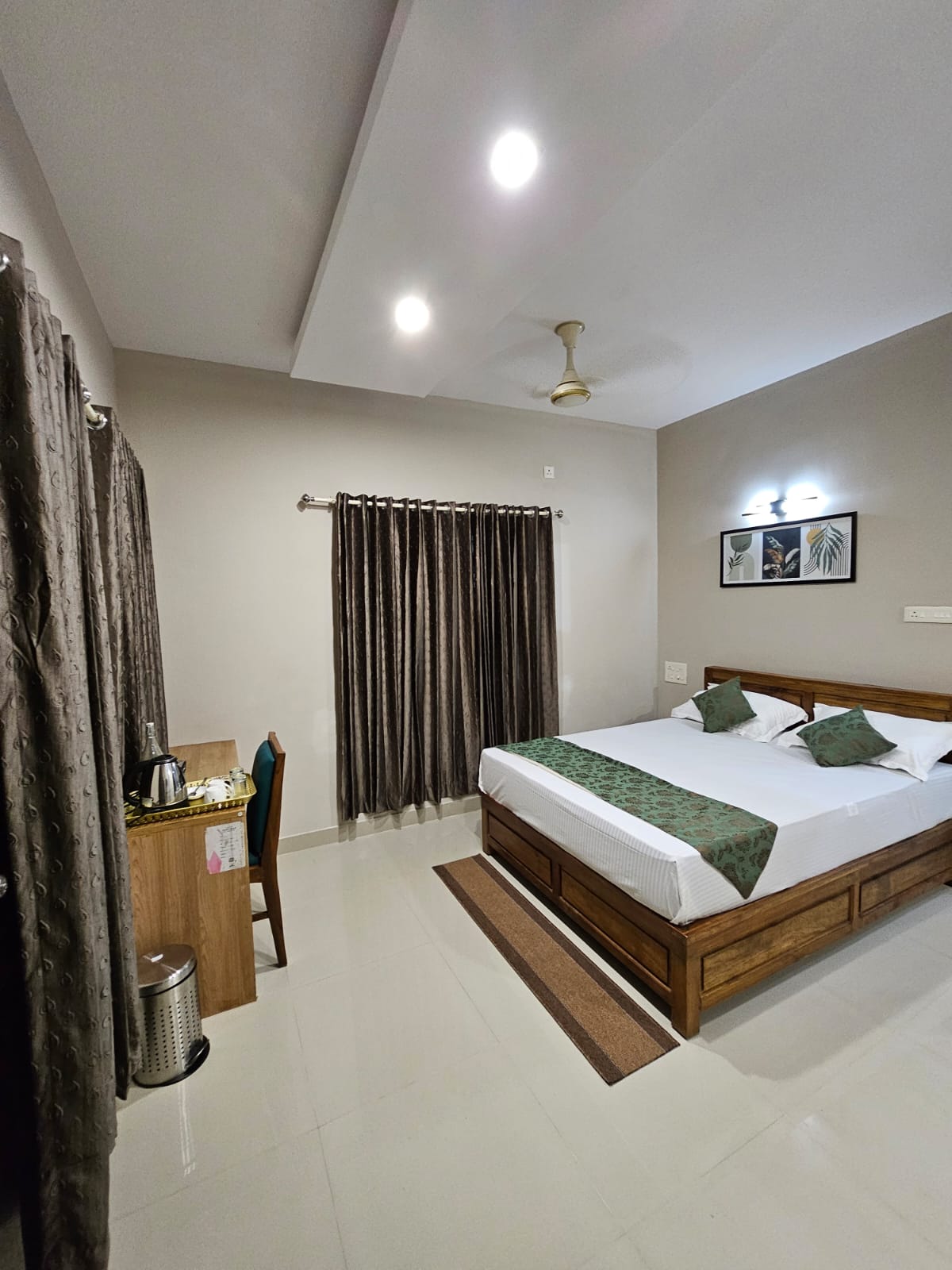 Deluxe Room – Lilac Hills